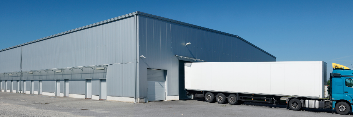 LTL Consolidation vs. Hub and Spoke: Which One Is The Right Fit For You?